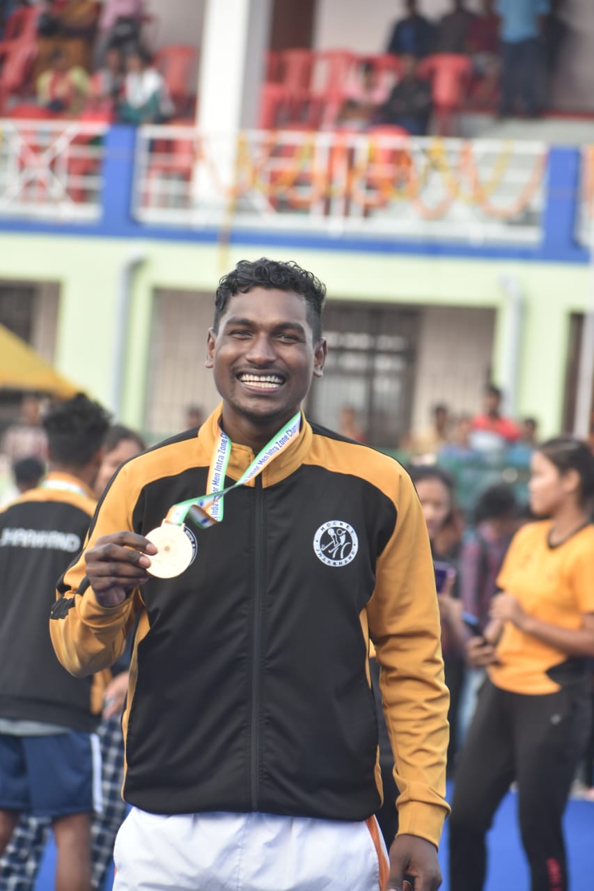 From Backyard Stick to National Glory: Duga Munda's Hockey Journey ...
